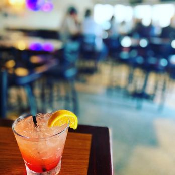 The Lookout Bar & Grill - Cheap - Sports Bars - Updated June 2025 - 320 ...