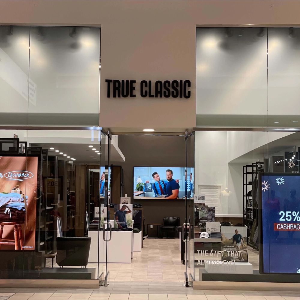 TRUE CLASSIC - Updated July 2025 - 6000 Glades Rd, Boca Raton, Florida ...