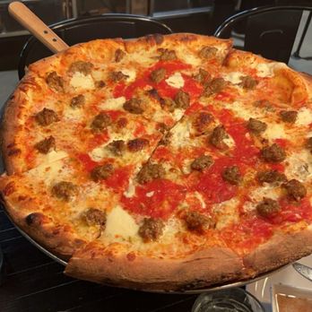 NOLI’S PIZZERIA - BLACKSTONE - Updated August 2025 - 472 Photos & 477 ...