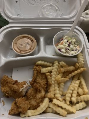 RAISING CANE’S CHICKEN FINGERS - Updated March 2025 - 782 S Willow St ...