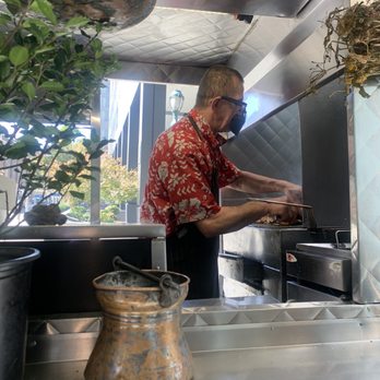 OCTOPUS FALAFEL TRUCK - Food Truck - 20th & Ludlow St, Philadelphia ...