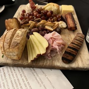 UNION PUBLIC HOUSE - 847 Photos & 1104 Reviews - 4340 N Campbell Ave ...