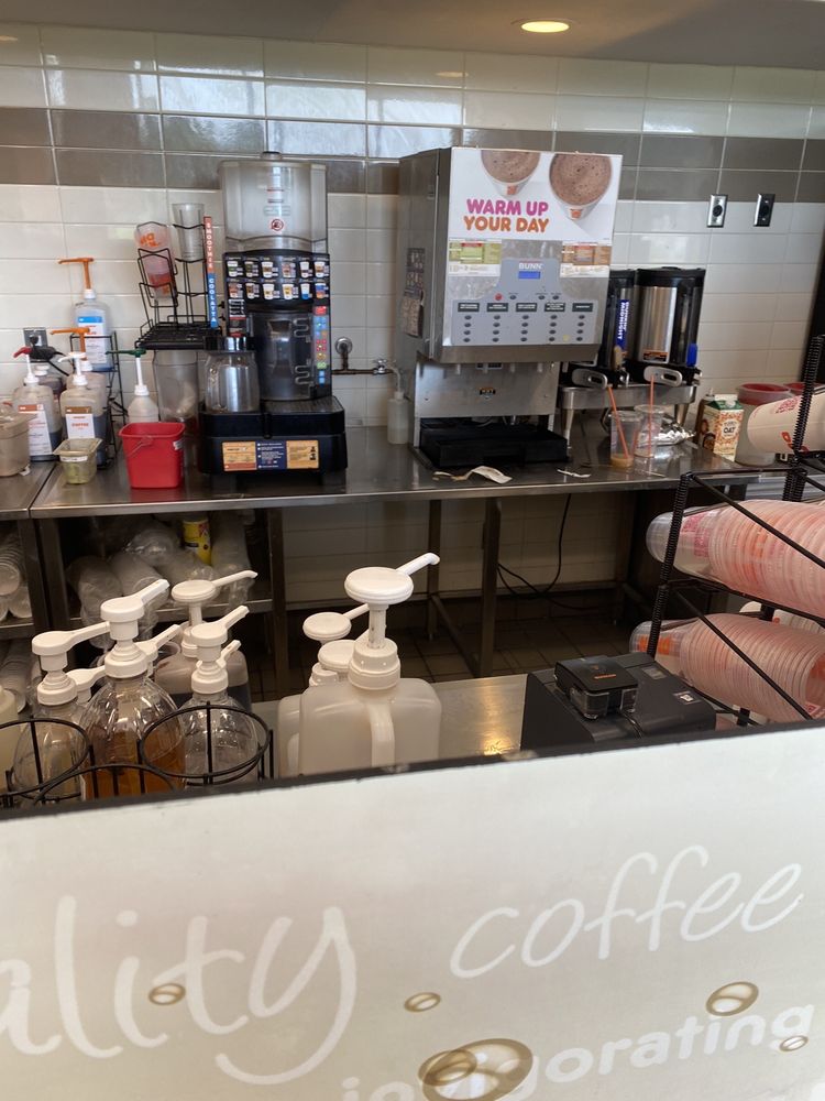 DUNKIN’ - Updated September 2024 - 15 Photos & 14 Reviews - 660 ...