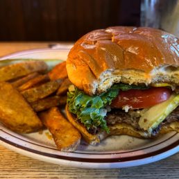 THE COURIER CAFE - Updated January 2025 - 222 Photos & 486 Reviews ...