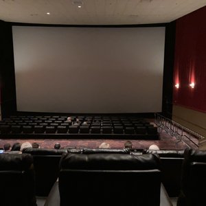 REGAL EDWARDS CAMARILLO PALACE - 139 Photos & 174 Reviews - 680 Ventura ...