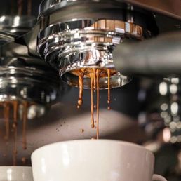 CAFE COMMA - Updated July 2025 - 1790 Photos & 317 Reviews - 3621 ...