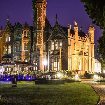 THE OAKLEY COURT - Updated November 2024 - 11 Photos - Windsor Road ...