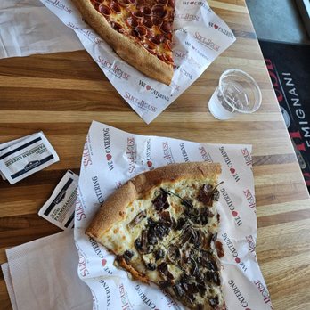 SLICE HOUSE BY TONY GEMIGNANI - Updated December 2025 - 415 Photos ...