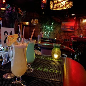 THE ALIBI TIKI LOUNGE - 354 Photos & 494 Reviews - Karaoke - 4024 N ...