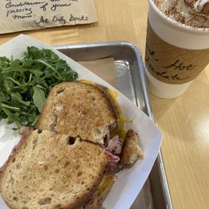 THE DILLY DUCK SHOP - 213 Photos & 231 Reviews - 666 Main Ave, Norwalk ...