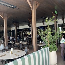 THE HENRY - Updated May 2025 - 57 Photos & 48 Reviews - 2 E Camelback ...