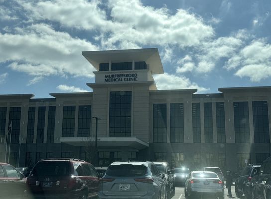 MURFREESBORO MEDICAL CLINIC - Updated December 2025 - 10 Photos - 3325 ...