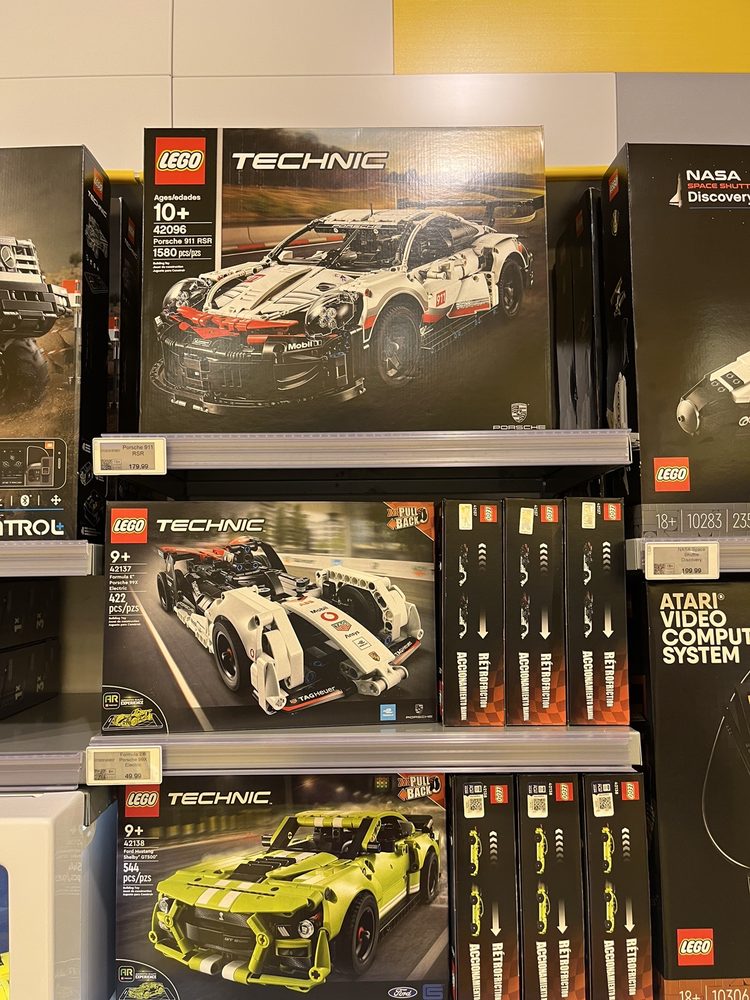 THE LEGO STORE - Updated August 2024 - 295 Photos & 100 Reviews - 2130 ...