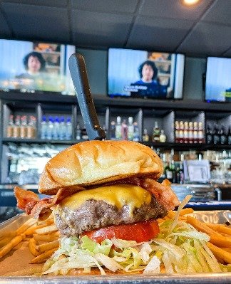 LEGENDS TAVERN & GRILLE - Updated January 2026 - 252 Photos & 237 ...