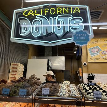 CALIFORNIA DONUTS - Updated September 2024 - 232 Photos & 270 Reviews ...