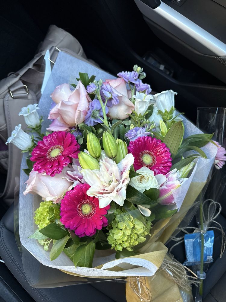 BELLA FLORIST - Updated June 2025 - 125 Charles St S, Boston ...