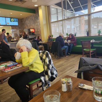 CHIPY CAFE - Updated July 2025 - 110 Photos & 108 Reviews - 275 Parkway ...