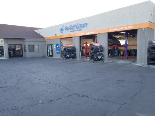 QUICK LANE TIRE & AUTO CENTER - Updated October 2025 - 28 Photos & 22 Reviews - 781 W Wickenburg ...