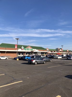 NETCOST MARKET - Updated December 2024 - 54 Photos & 42 Reviews - 2417 ...