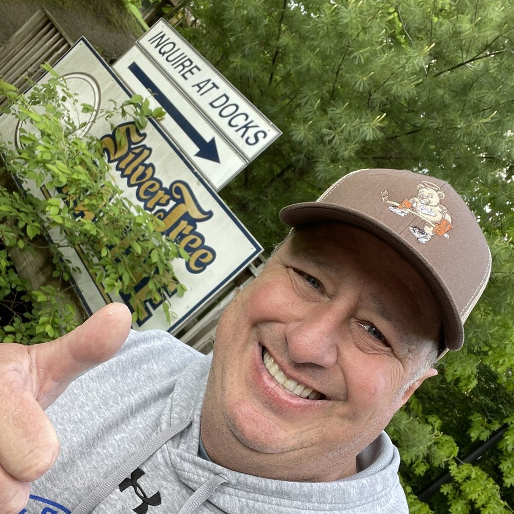 Jeff Leif's Instagram, Twitter & Facebook on IDCrawl