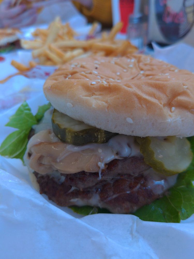 WINKI’S DINER - Updated August 2024 - 23 Photos & 40 Reviews - 8 Old ...