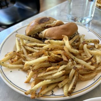 BEN PARIS - 1144 Photos & 497 Reviews - 130 Pike St, Seattle ...