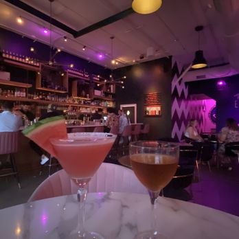 THE EMERSON - Updated July 2024 - 433 Photos & 184 Reviews - 955 S ...