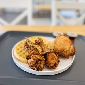 LOUISIANA FRIED CHICKEN - 73 Photos & 129 Reviews - 1401 W Manchester ...