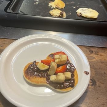 SLAPPY CAKES - Updated August 2024 - 753 Photos & 924 Reviews - 4246 SE ...