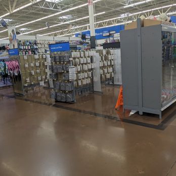 WALMART SUPERCENTER - Updated January 2026 - 31 Photos & 38 Reviews ...