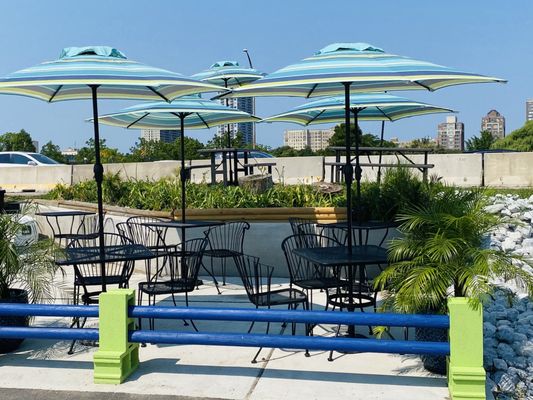 SANDBOX BEACH CAFE - Updated July 2025 - 29 Photos - 2200 N Lake Shore ...