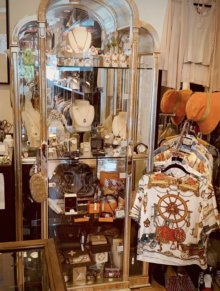 USED LUXURY BRAND COLLECTION NISHIOGI - Updated August 2024 - 西荻北3丁目1-7 ...