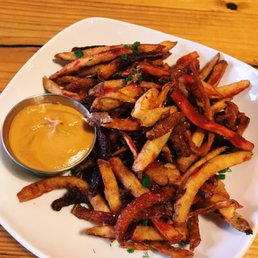 THE FICTION KITCHEN - 577 Photos & 634 Reviews - Vegan - 428 S Dawson ...