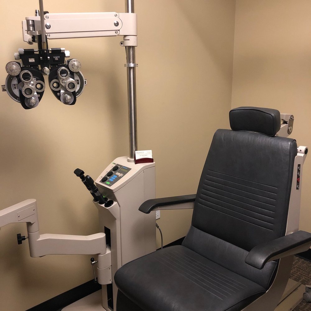 FAMILY VISION CENTER - 17 Photos & 21 Reviews - 10071 Wadsworth Pkwy ...