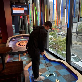 PUTTSHACK - BOSTON - Updated November 2024 - 400 Photos & 207 Reviews ...