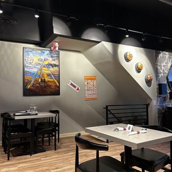 EATWELL AFRICAN RESTAURANT & LOUNGE - Updated January 2026 - 34 Photos ...