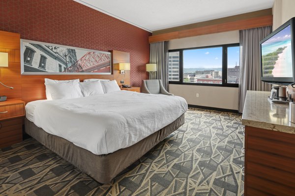 RADISSON HOTEL LA CROSSE - Updated May 2025 - 85 Photos & 57 Reviews ...