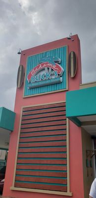 BAHAMA BUCK’S - Updated September 2025 - 11 Photos - Plazoleta Del ...