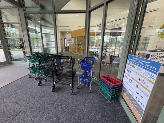 CHINN PARK LIBRARY - Updated October 2025 - 15 Reviews & 21 Photos ...