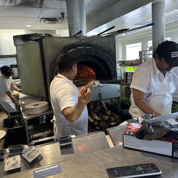 PIE SNOB - Updated March 2025 - 126 Photos & 102 Reviews - 6522 N 16th ...