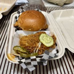 THG’S HOT CHICKEN - Updated December 2025 - 32 Photos & 17 Reviews ...