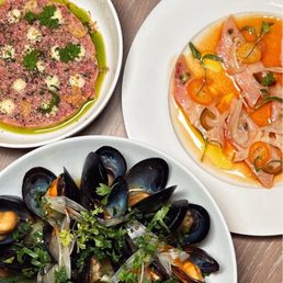 DAPHNE - Updated November 2025 - 198 Photos & 49 Reviews - 67 Richmond ...