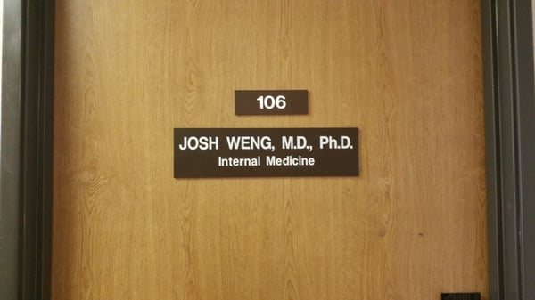 JOSH WENG, MD - OPTUM - Updated January 2026 - 26 Reviews - 624 W ...