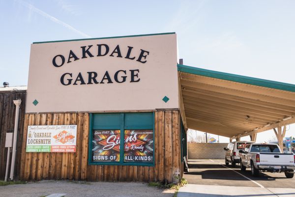 OAKDALE GARAGE - Updated January 2026 - 26 Photos & 22 Reviews - 500 E ...
