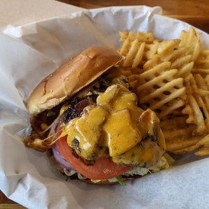 SKIP’S KITCHEN - 777 Photos & 1685 Reviews - 4717 El Camino Ave ...