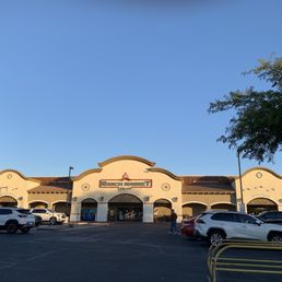 LOS ALTOS RANCH MARKET - Updated July 2025 - 213 Photos & 150 Reviews ...