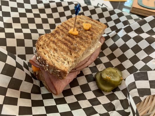 RUMBLETUM CAFÉ & GIFTS - Updated December 2025 - 1895 Sawmill Road ...