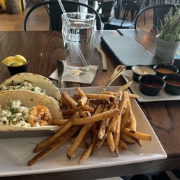 MELT KITCHEN AND BAR - Updated December 2025 - 551 Photos & 360 Reviews ...