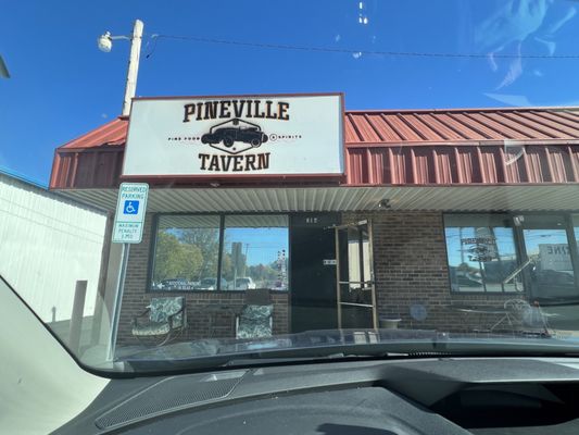 PINEVILLE TAVERN - Updated December 2025 - 71 Photos & 86 Reviews - 314 ...