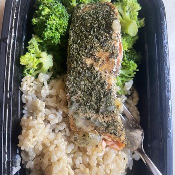 READY FIT GO - Updated May 2024 - 96 Photos & 157 Reviews - 1025 ...